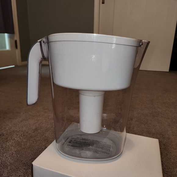 Brita | Kitchen | New Brita Water Filtration Pitcher | Poshmark